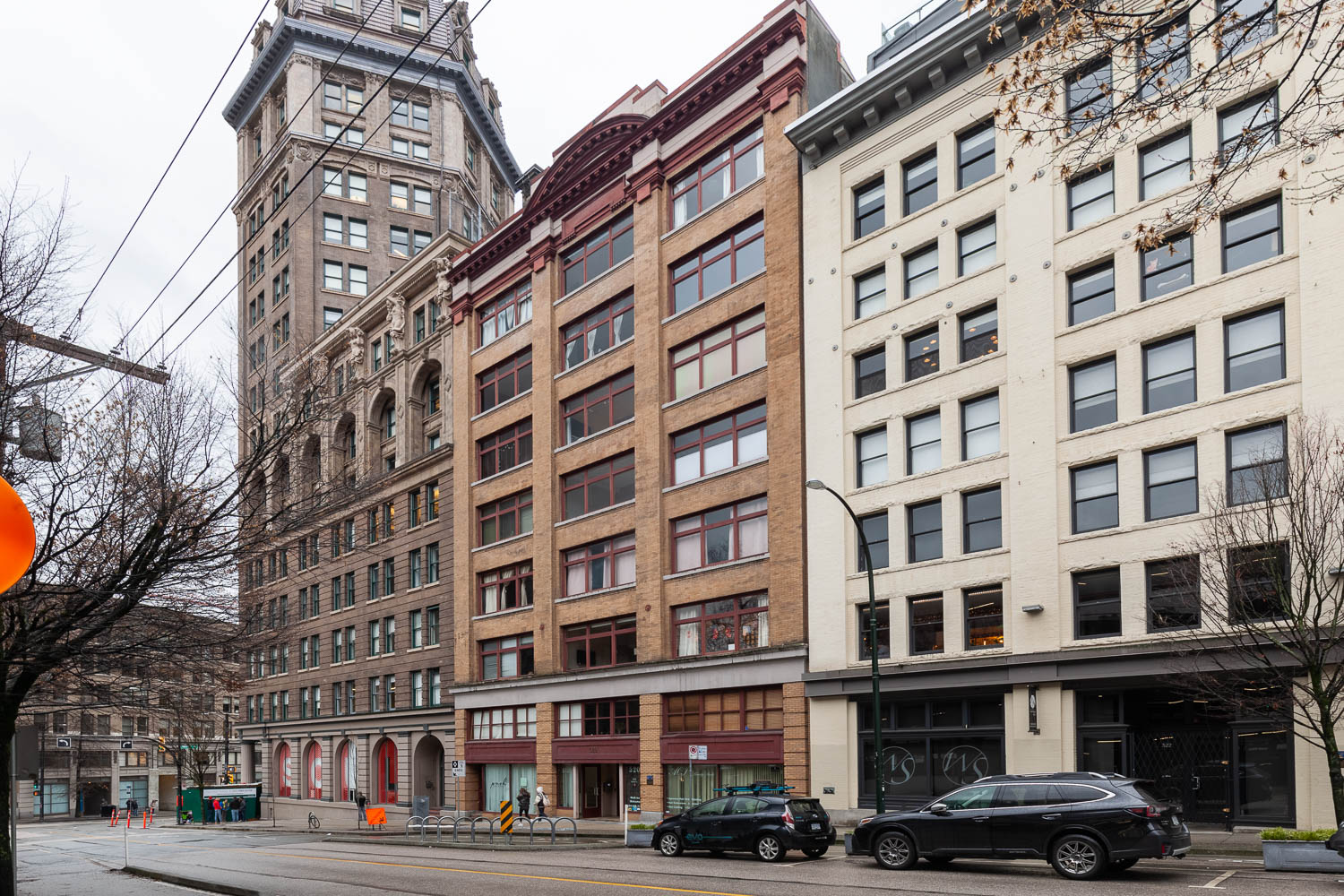 Experience the Height of Chic Urban Living at 518 Beatty Street ...